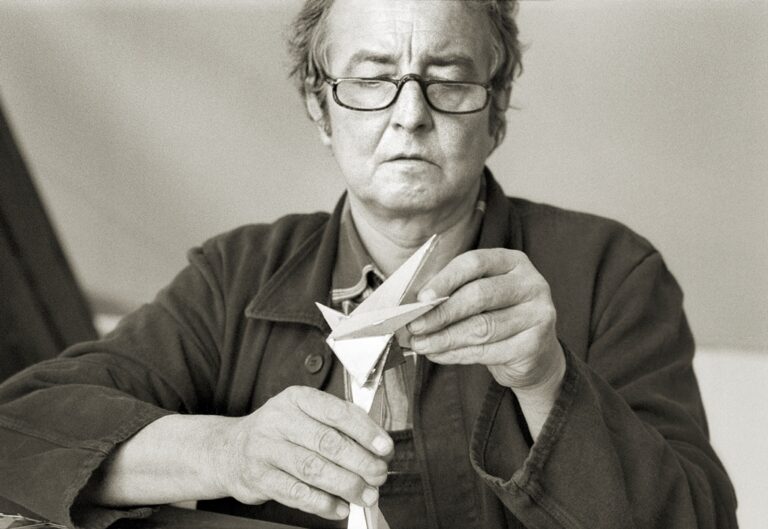 Erich Hauser : Regional – International – Museum Art.Plus